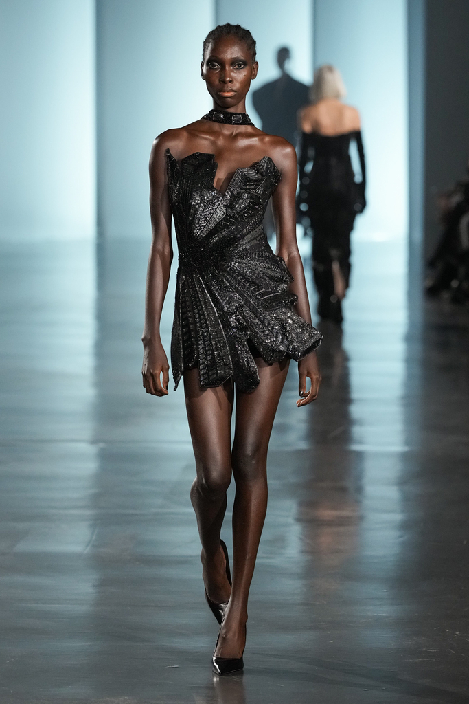 RAHUL MISHRA SS 2025 HAUTE COUTURE | Foto Sfilata Amica